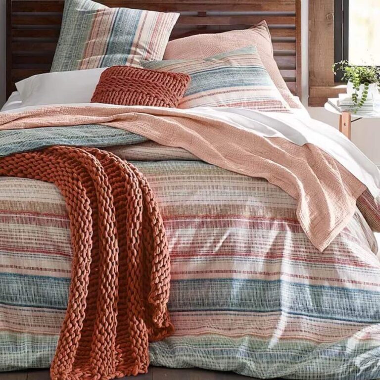 Oake Colorblock Printed Stripe 3 Piece King Comforter Set