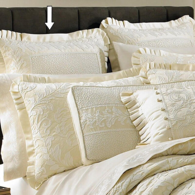 J Queen New York Marquis 2 EURO Shams Cream