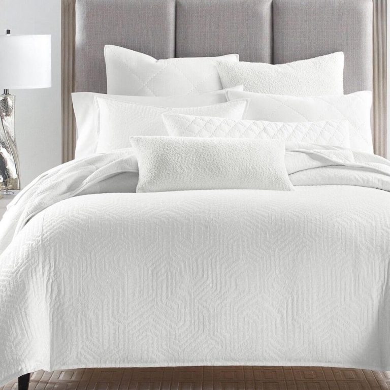 Hotel Collection Etched Geo Full/Queen Comforter White
